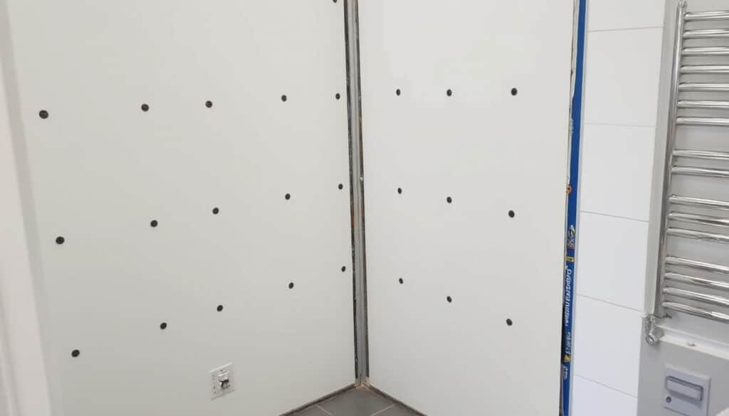 Placo Hydro 🛠️ : Astuces 2025 pour un Mur Imperméable